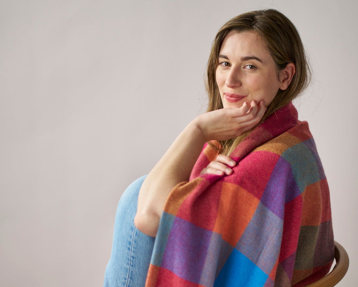 Feel-Good Colour: Blanket Colours To Lift Your Mood | Blog – The ...