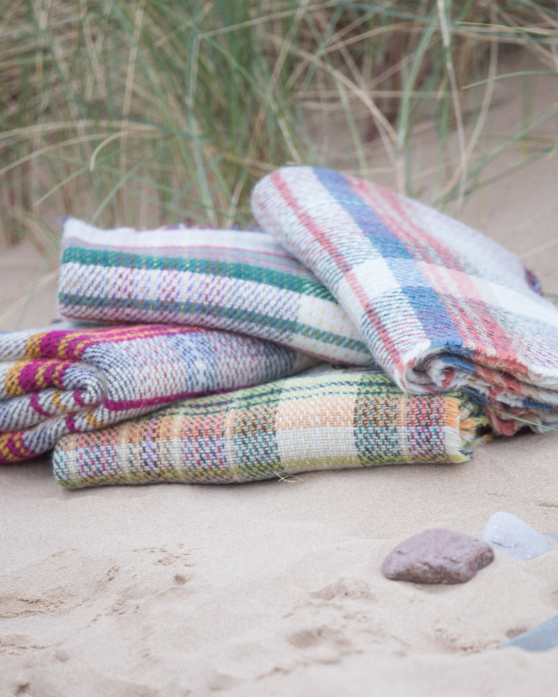 Random Recycled Wool Throw Blanket – The British Blanket Company