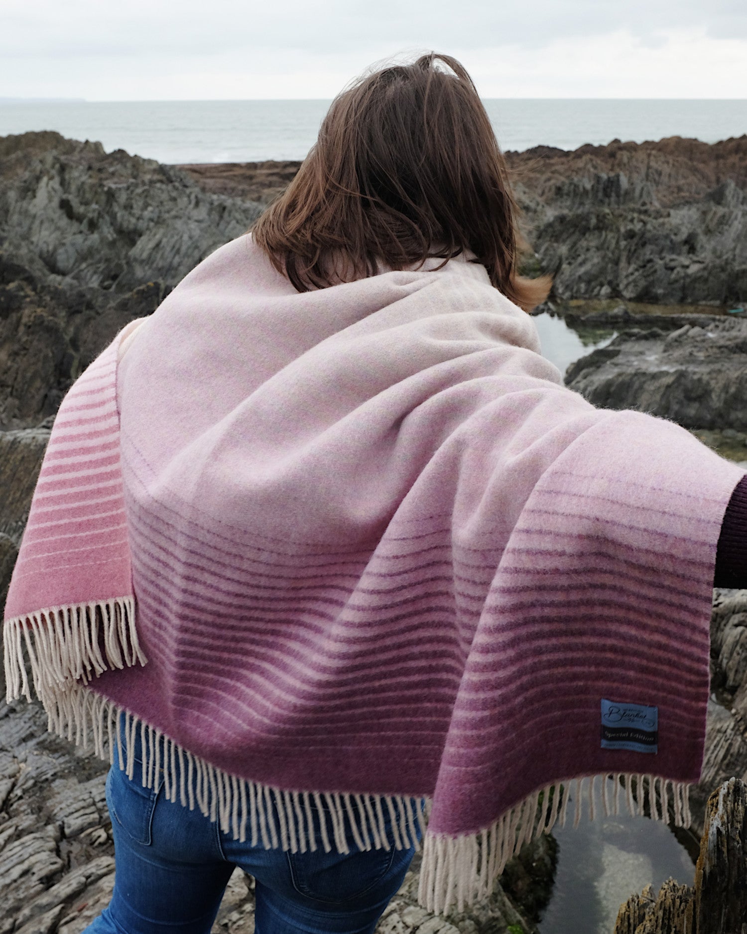 All Wool Throws and Blankets - The British Blanket Company – Tagged "Red"