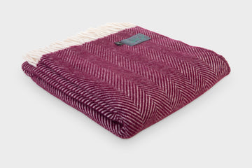 Red Wool Throws and Blankets | The British Blanket Company